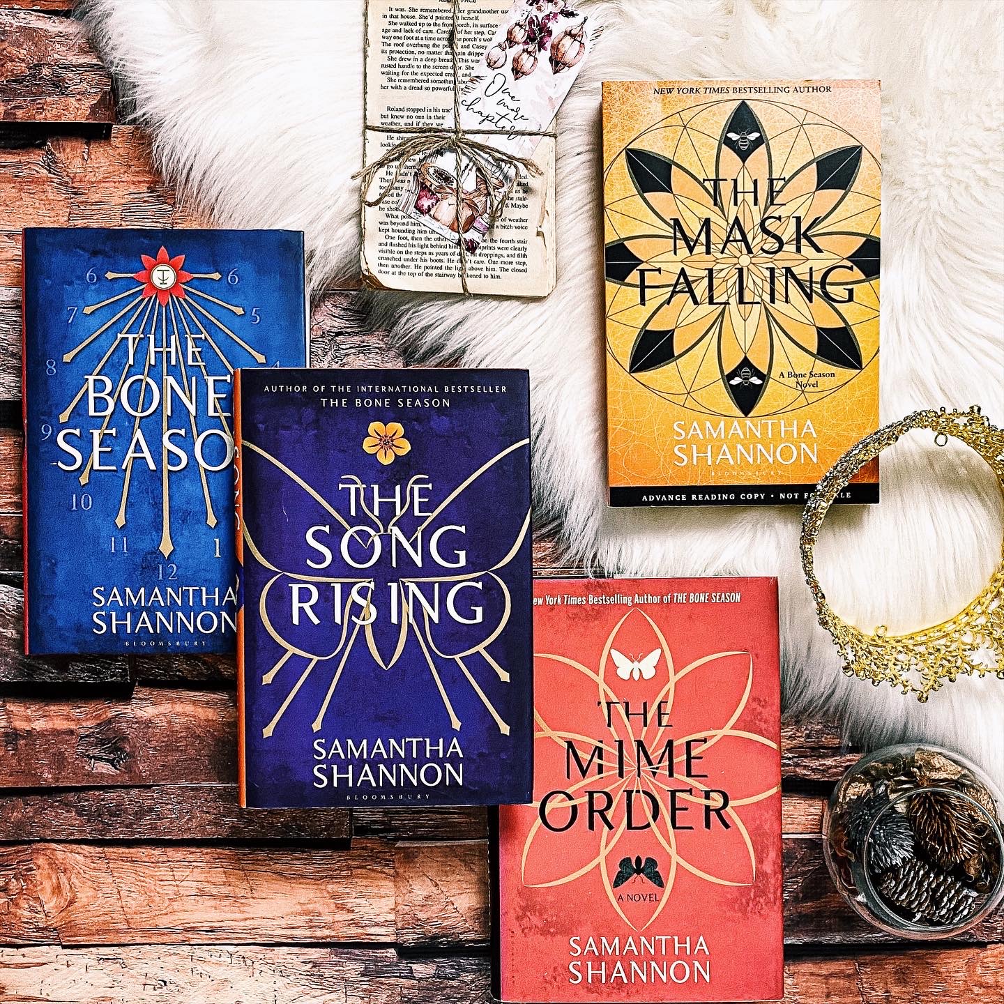 The Mask Falling – Samantha Shannon – As The Book Ends